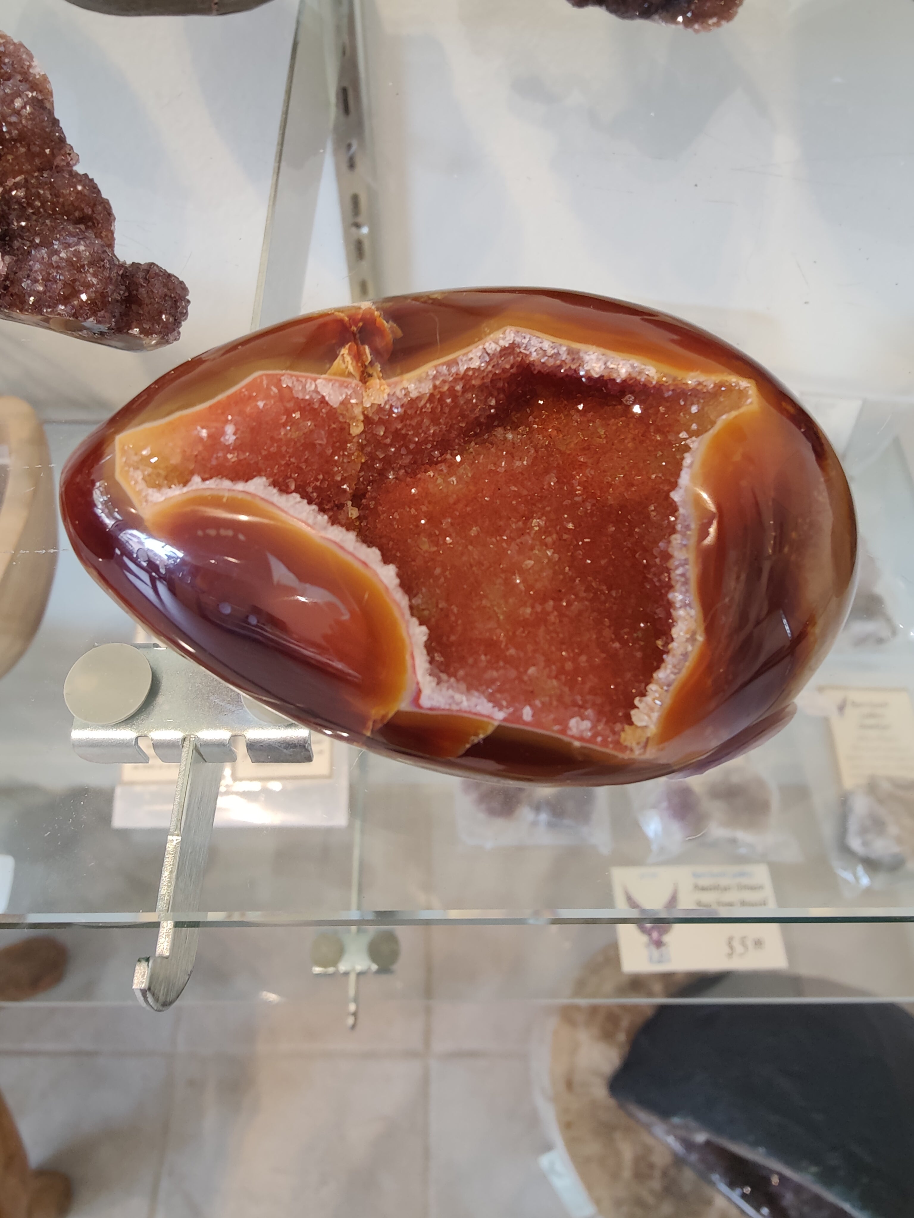 Red Carnelian Geode "Egg" Sculpture – Nona and Papa Gifts